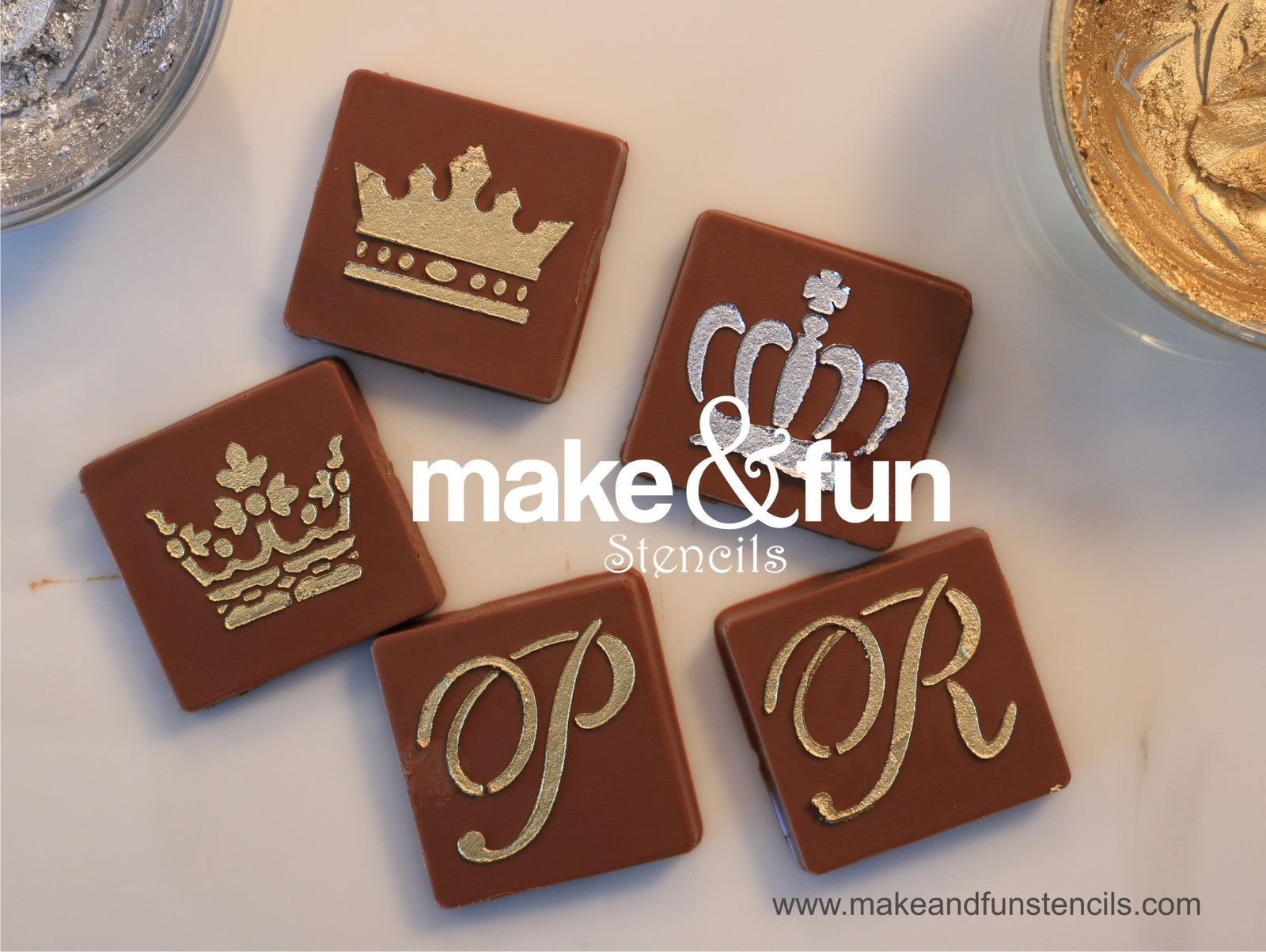 Crown Stencil for chocolate covered Oreos|Kuchen Schablonen, Airbrush